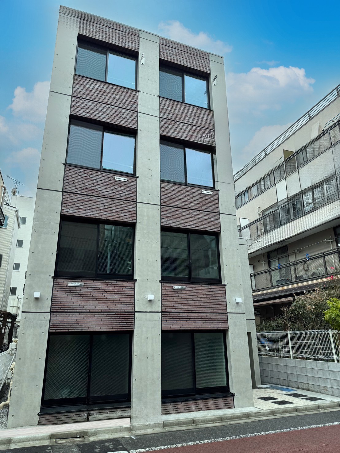 CICADA RESIDENCE NAKANO 204号室 - 【公式trias/東京23区賃貸物件探し】あなたの個性で完成するデザイナーズマンション